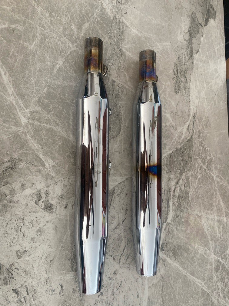 Harley Davidson exhaust pipes (pair), Motorcycles, Motorcycle Accessories on Carousell