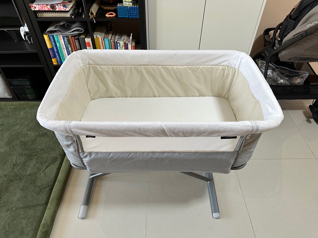 Hauck kids face to me bassinet, Babies & Kids, Baby Nursery & Kids ...