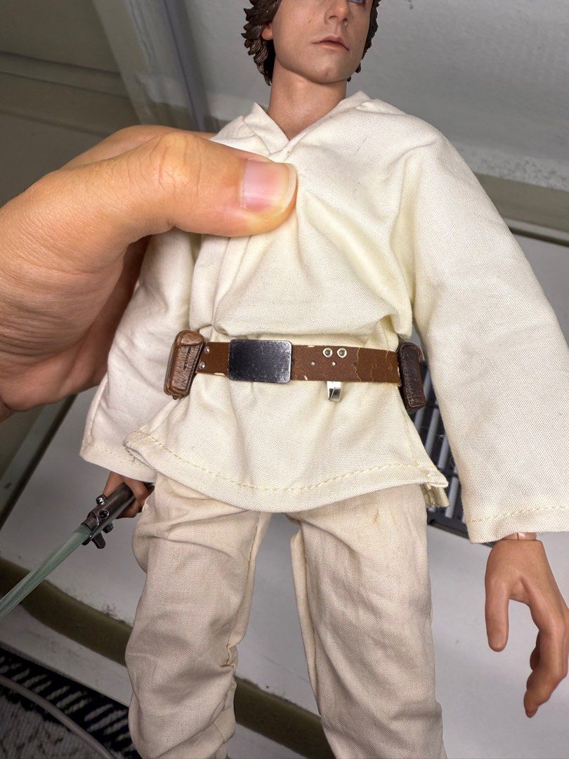 Hot Toys A New Hope Farm Boy Luke Skywalker Star Wars 1/6 scale figure ...