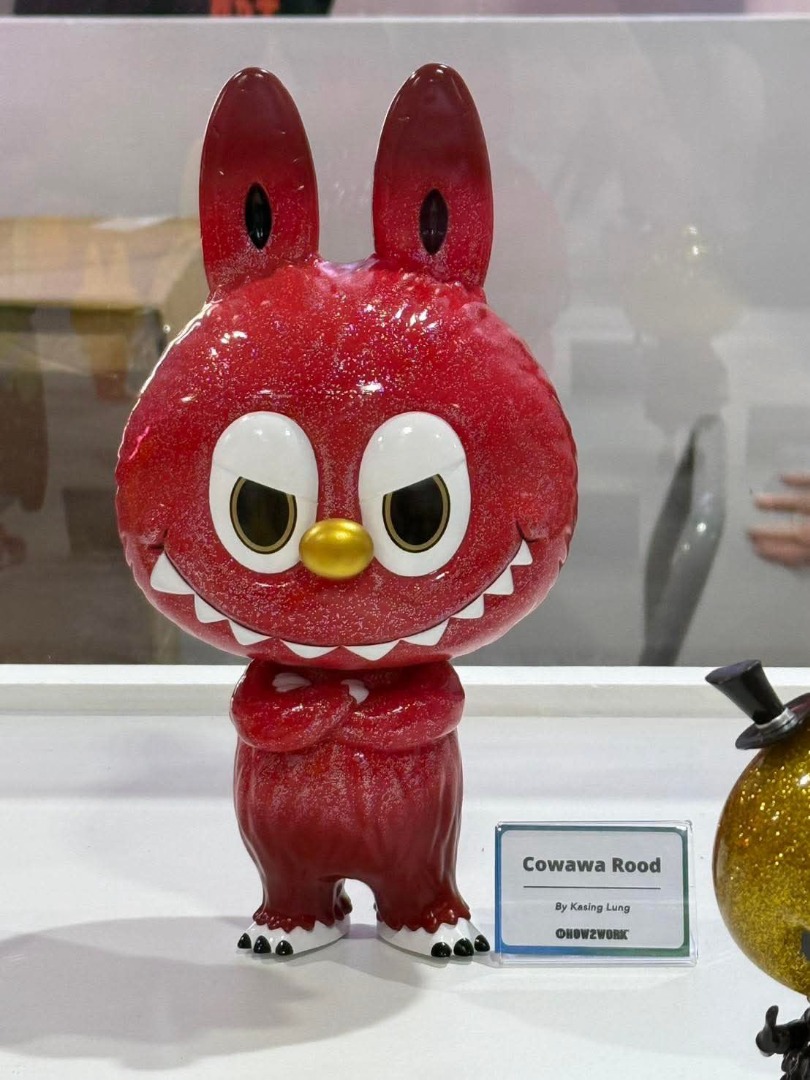 Labubu The Monsters Cowawa RED Kasing Lung LIMITED, Hobbies & Toys ...