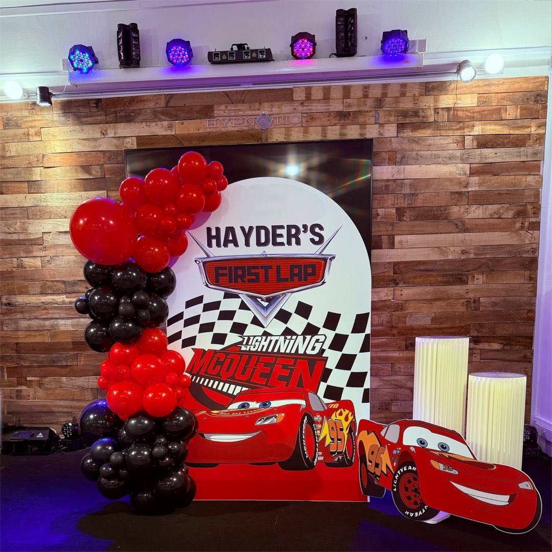 Lightning McQueen themed party backdrop for 100 days birthdays and full ...