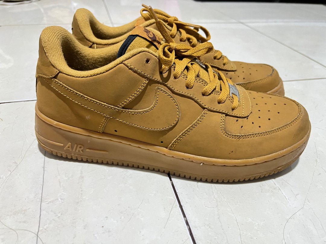 Nike Air Force 1 Low - Coklat, Fesyen Pria, Sepatu , Sneakers di Carousell