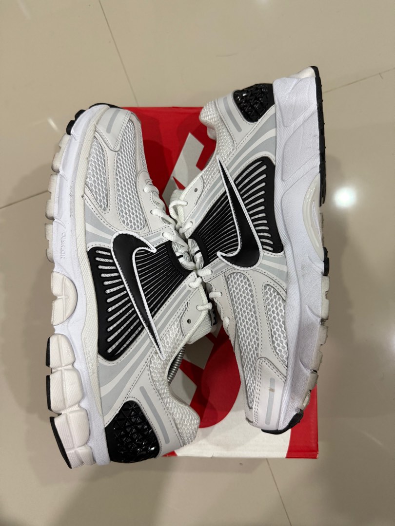 Nike Zoom Vomero 5 size 12, Men's Fashion, Footwear, Sneakers on Carousell