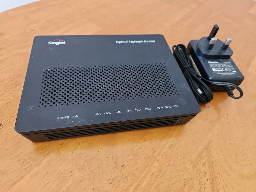 Optical Network Router SINGTEL (Used), Computers & Tech, Parts ...