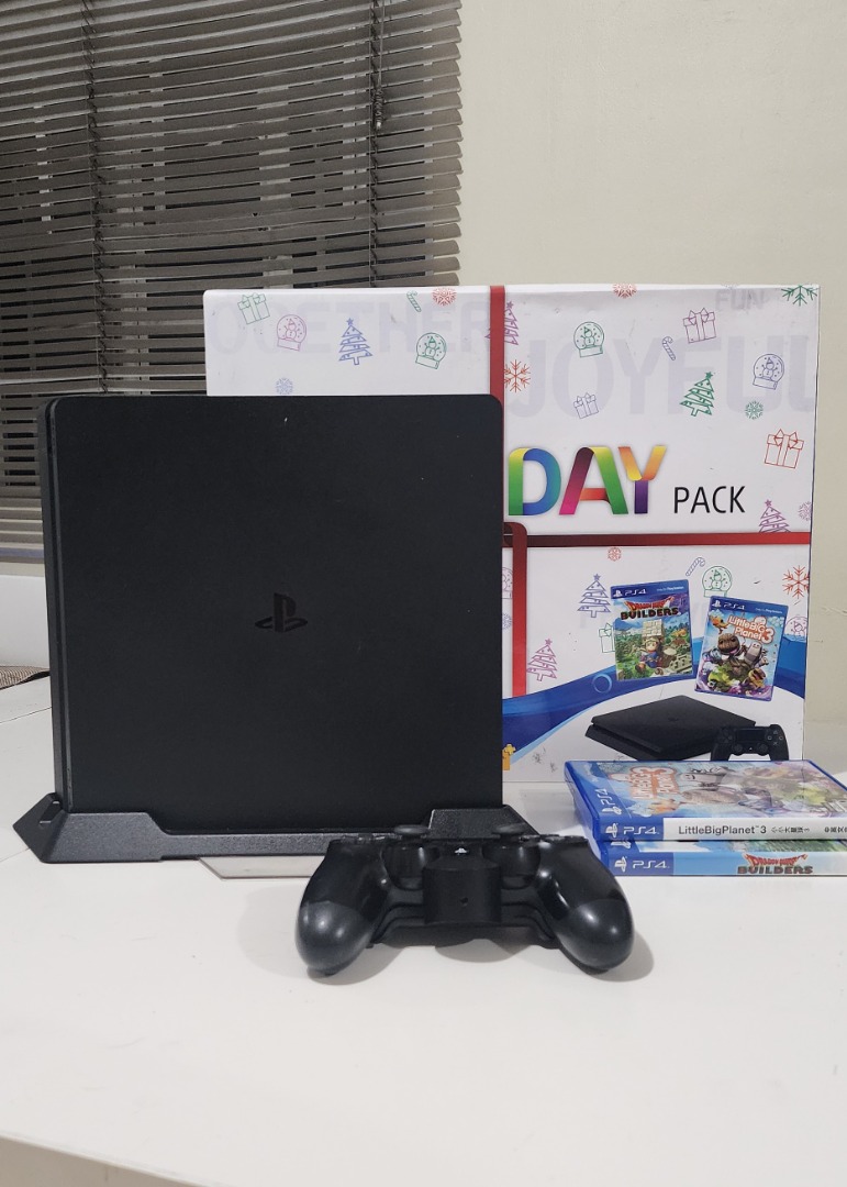 PS4 Slim 500GB Ultimate Holiday Bundle – Great Condition!, Video Gaming, Video Game Consoles ...