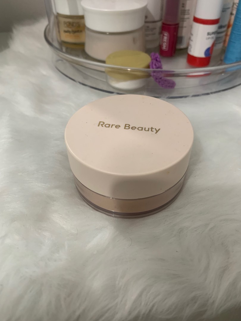 Rare Beauty Loose Powder in Light Medium, Beauty & Personal Care, Face ...