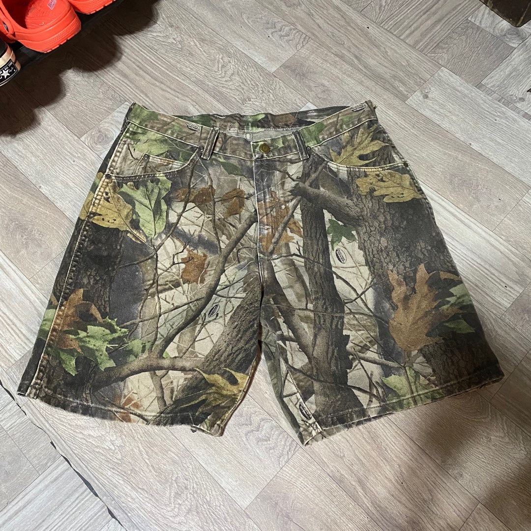 Realtree Jorts, Men's Fashion, Bottoms, Shorts on Carousell