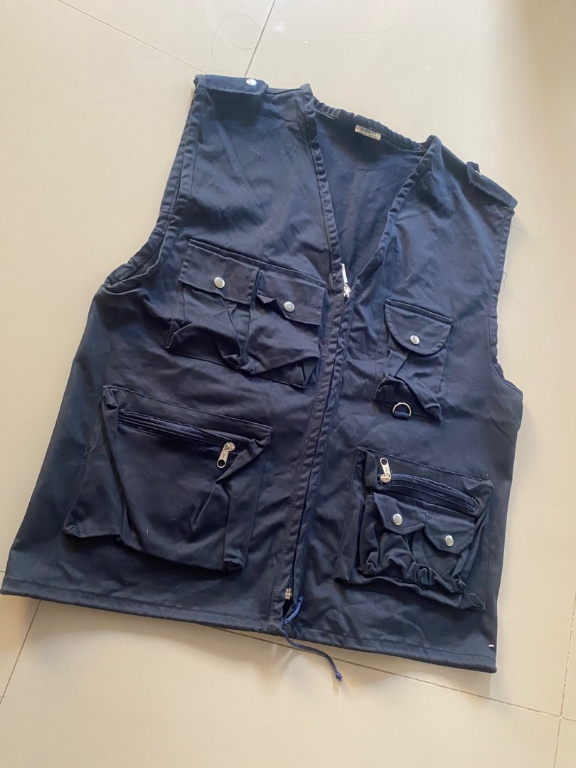 Old Navy Retro Military Brigade Utility Vest, Men's Fashion, Tops ...