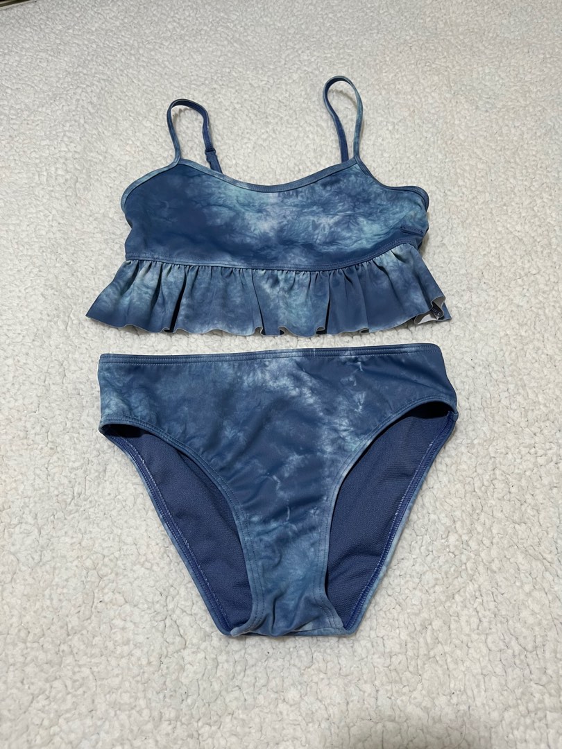 Roxy two piece swimwear for girls (6-7yrs old), Babies & Kids, Babies & Kids Fashion on Carousell