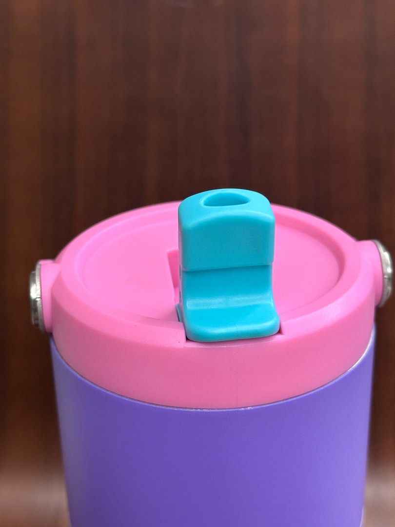 Shell UOB Oasis Carry Tumbler 900ml, Furniture & Home Living ...