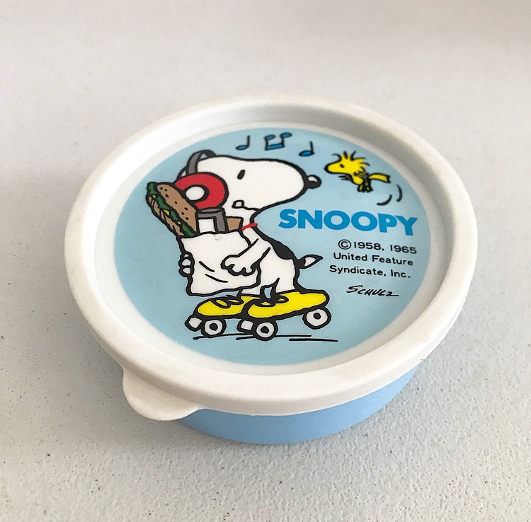 Snoopy Round Food Keeper, Furniture & Home Living, Kitchenware ...