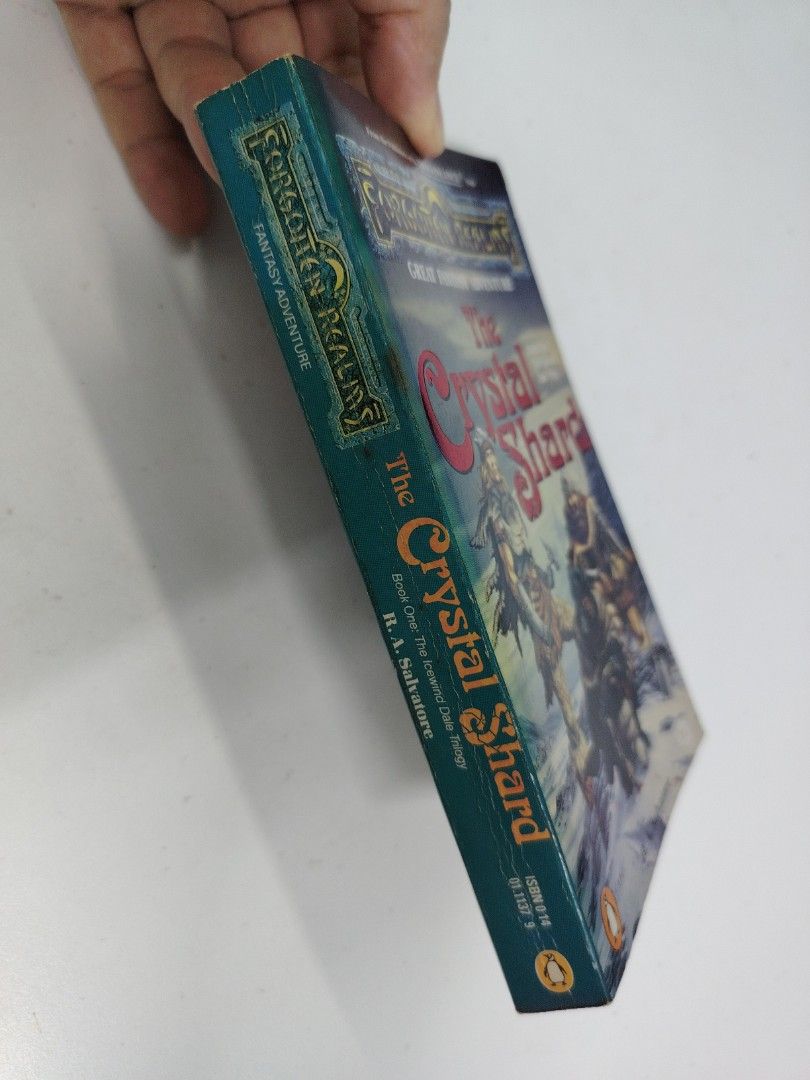 [Used] The Crystal Shard by R.A. Salvatore (Forgotten Realms > Epic ...