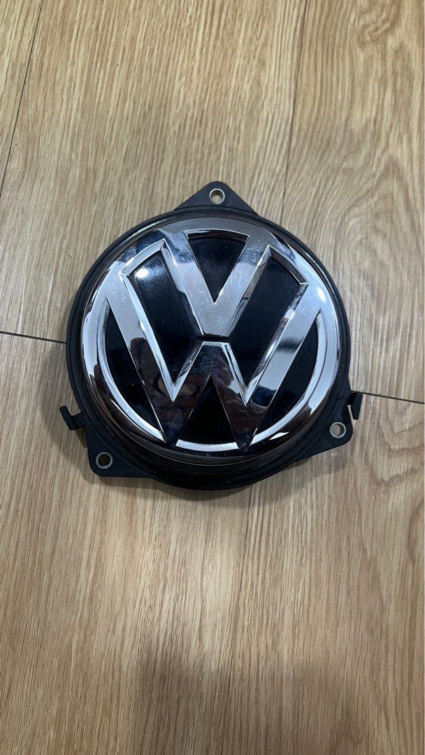 VW GOLF GTI MK7 BOOT LATCH RELEASE, Auto Accessories on Carousell