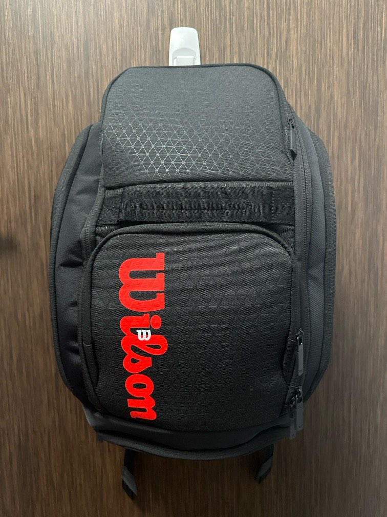 Wilson clash v3 tennis backpack, Men's Fashion, Bags, Backpacks on ...