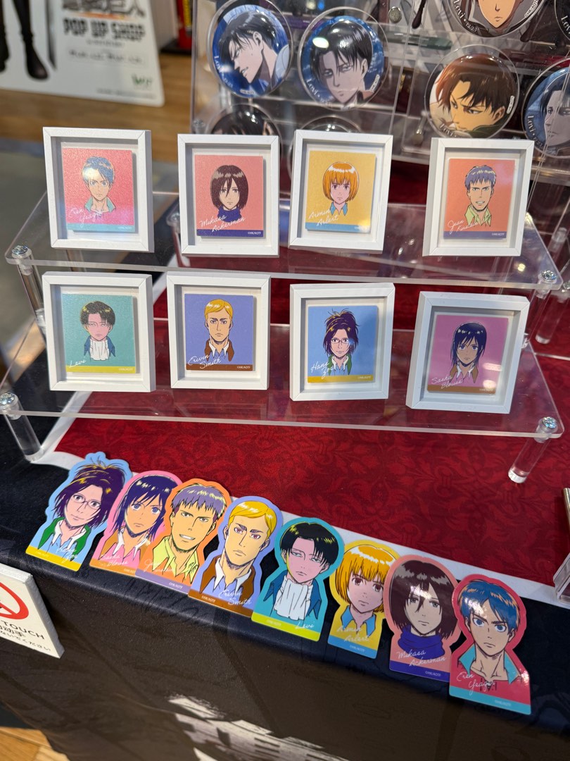 WTS full set Attack on titan AOT mini picture frame, Hobbies & Toys ...