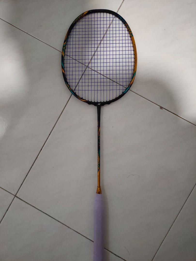 Yonex 88d pro gen 2, Sports Equipment, Sports & Games, Racket & Ball ...