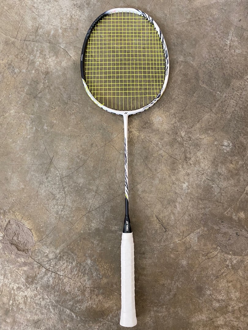 YONEX ASTROX 99 PRO (WHITE TIGER), Sports Equipment, Sports & Games ...