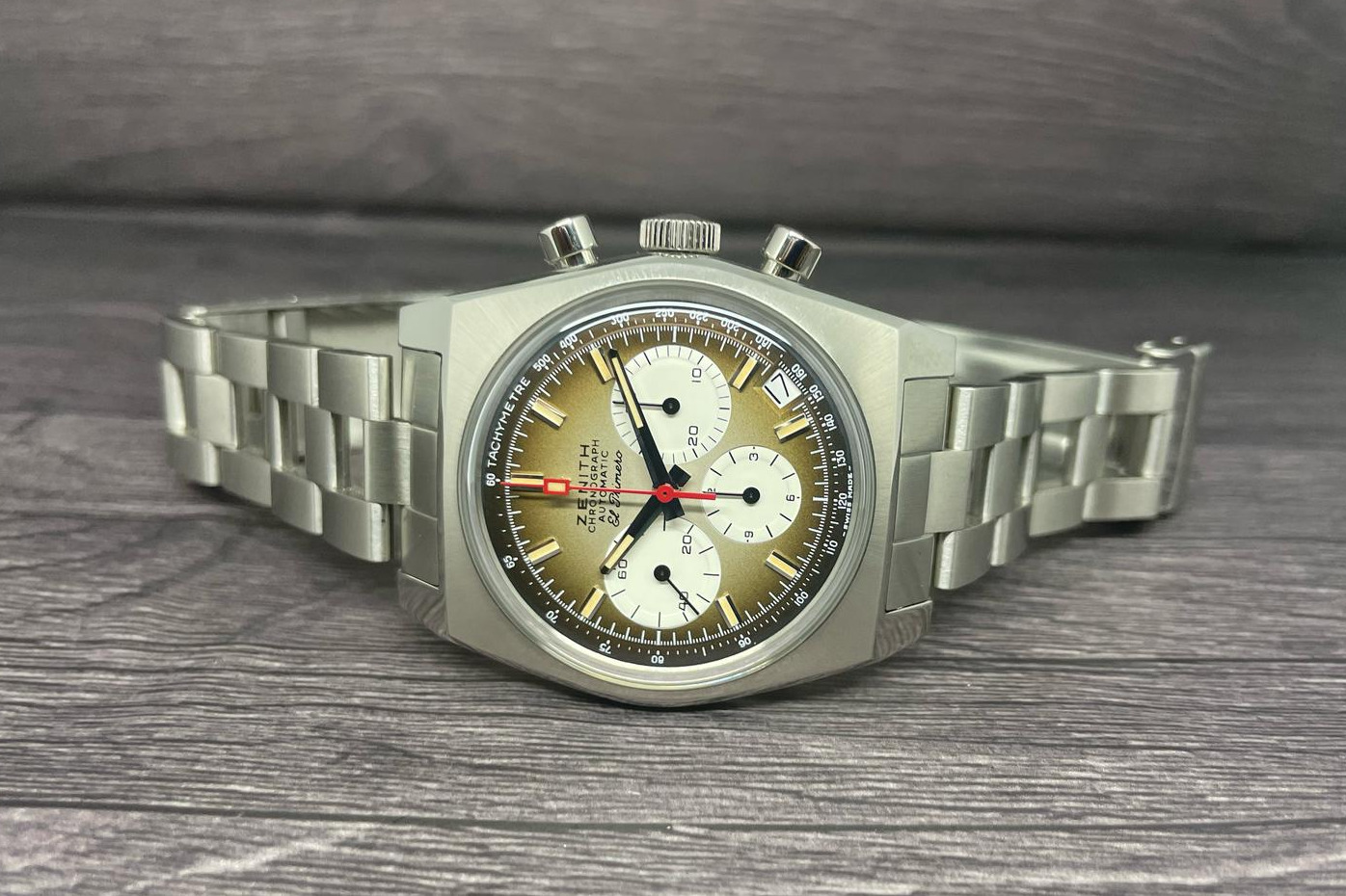 Zenith Revival Chronomaster 37mm Brown A385 [2021], Luxury, Watches on ...