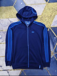 Puffer Adidas Bunga Original, Men's Fashion, Activewear on Carousell