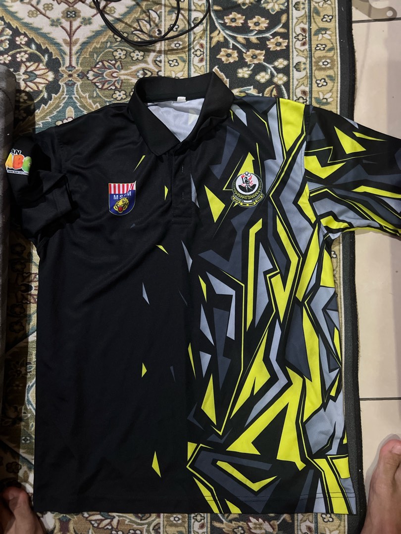 baju mssm perak, Men's Fashion, Tops & Sets, Tshirts & Polo Shirts on ...