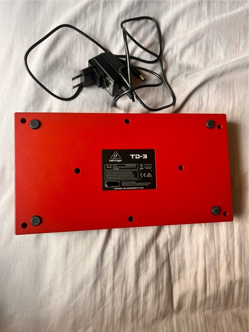 Behringer TD-3 Analog Synth, Audio, Other Audio Equipment on Carousell
