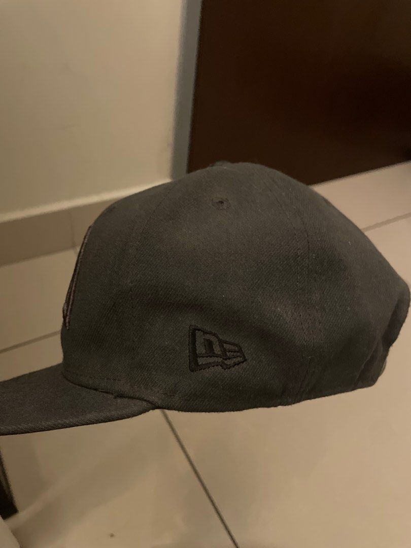 CAPP NEW ERA collab BATMAN, Men's Fashion, Watches & Accessories, Cap ...