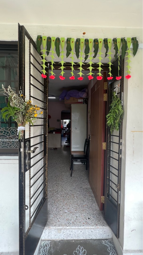 common room for rent at Clementi Ave 5 120377.(From May onwards ...