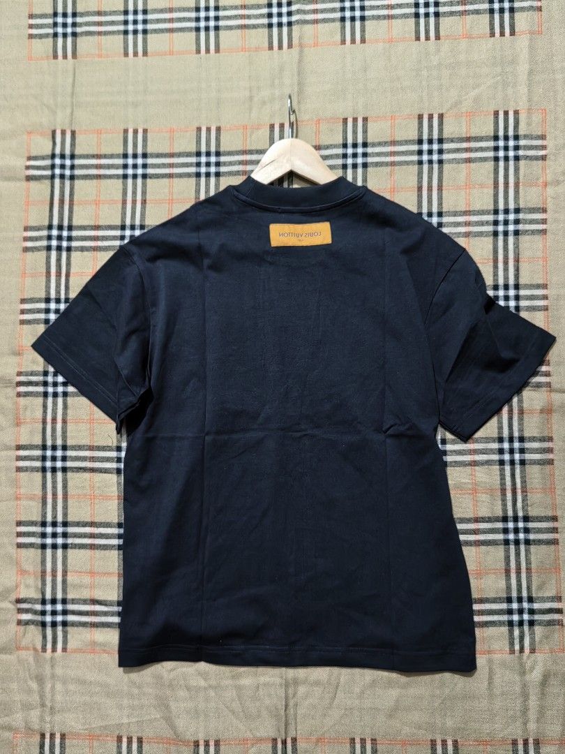 LOUIS VUITTON, Luxury, Apparel on Carousell