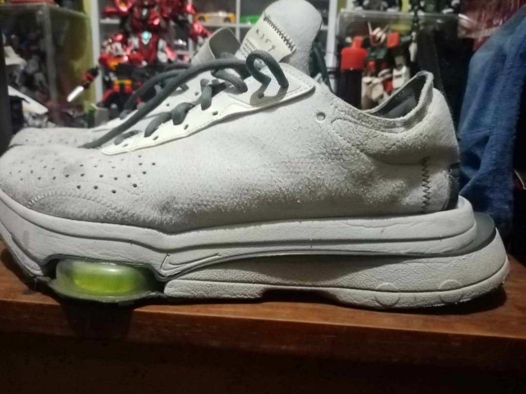 Nike Zoom-Type CJ2033-100, Men's Fashion, Footwear, Sneakers on Carousell