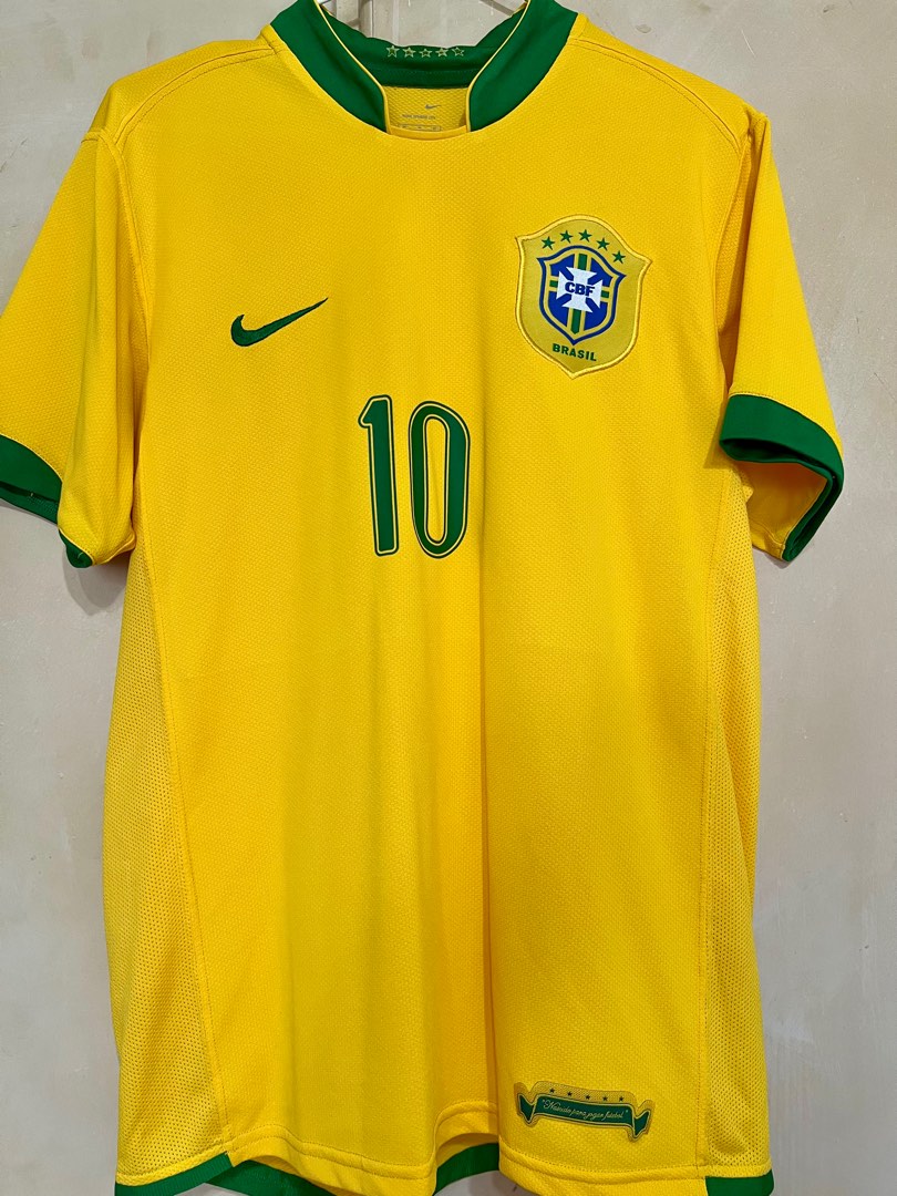 Original Nike Brazil Home 2006 World Cup Jersey with RONALDINHO nameset ...