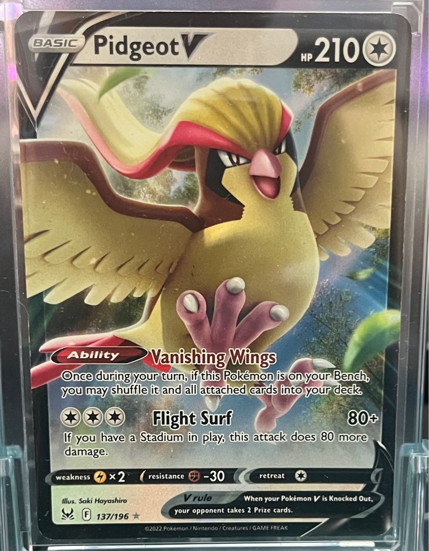 Pokemon Lost Origin - Pidgeot V (137/196), Hobbies & Toys, Toys & Games ...