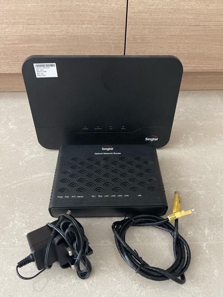 Singtel Router Set, Computers & Tech, Parts & Accessories, Networking ...