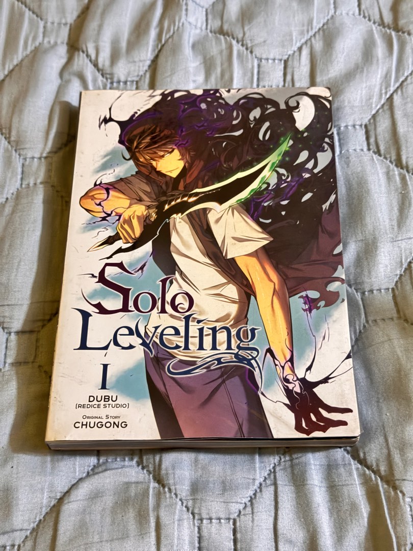 Solo leveling Vol. 1, Hobbies & Toys, Books & Magazines, Comics & Manga ...