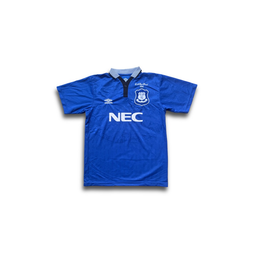 Vintage 1995 NEC Umbro Everton, Men's Fashion, Activewear on Carousell