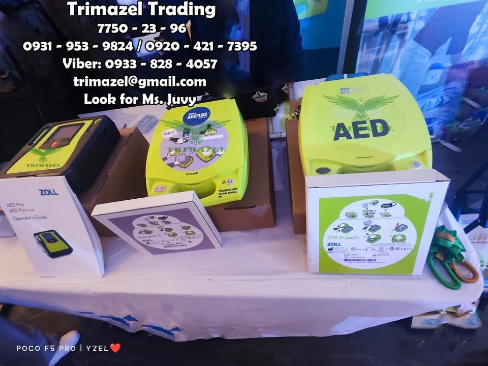 zoll aed plus defibrillator (live unit), Commercial & Industrial ...
