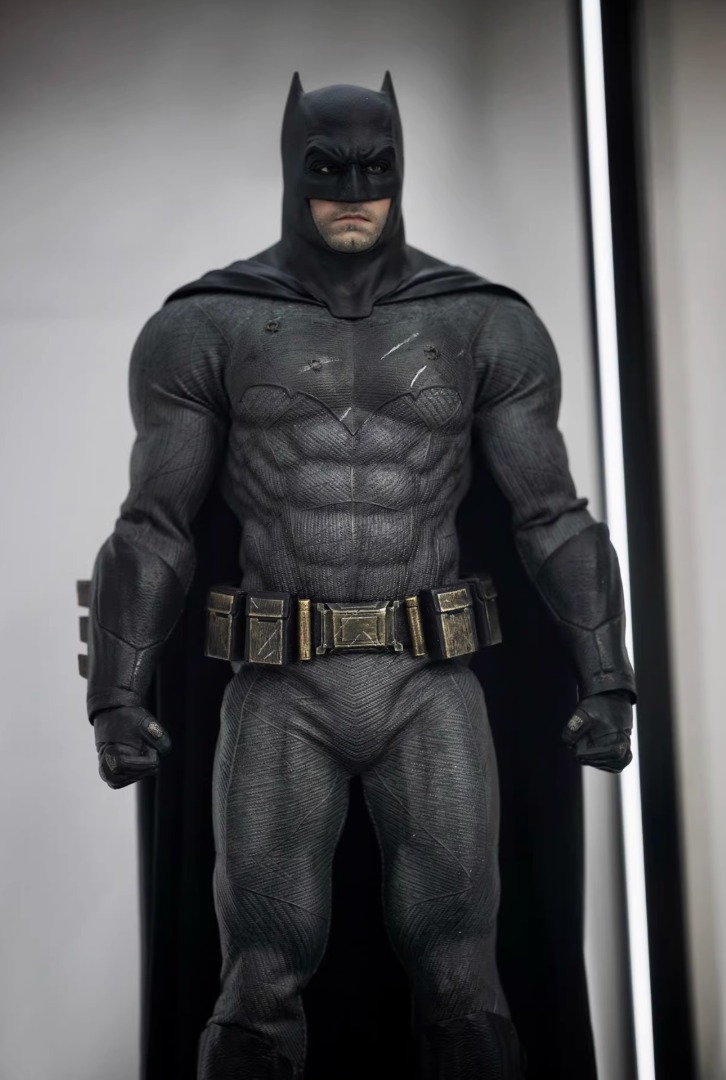 [Custom] Hot Toys 1/6 BVS Batman NO HEAD NO CAPE, Hobbies & Toys, Toys ...