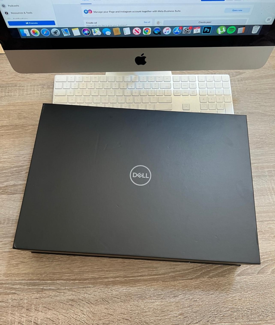 Dell XPS 9720 17 CORE i9 4K Touchscreen 12th Gen i9, 32GB DDR5 1TB SSD ...