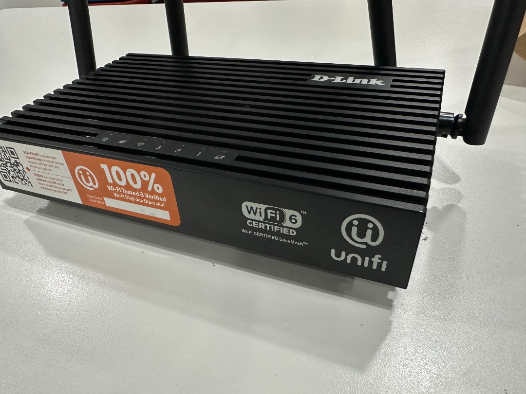 D-LINK WiFi 6 DIR X1860Z Unifi Router, Computers & Tech, Parts ...