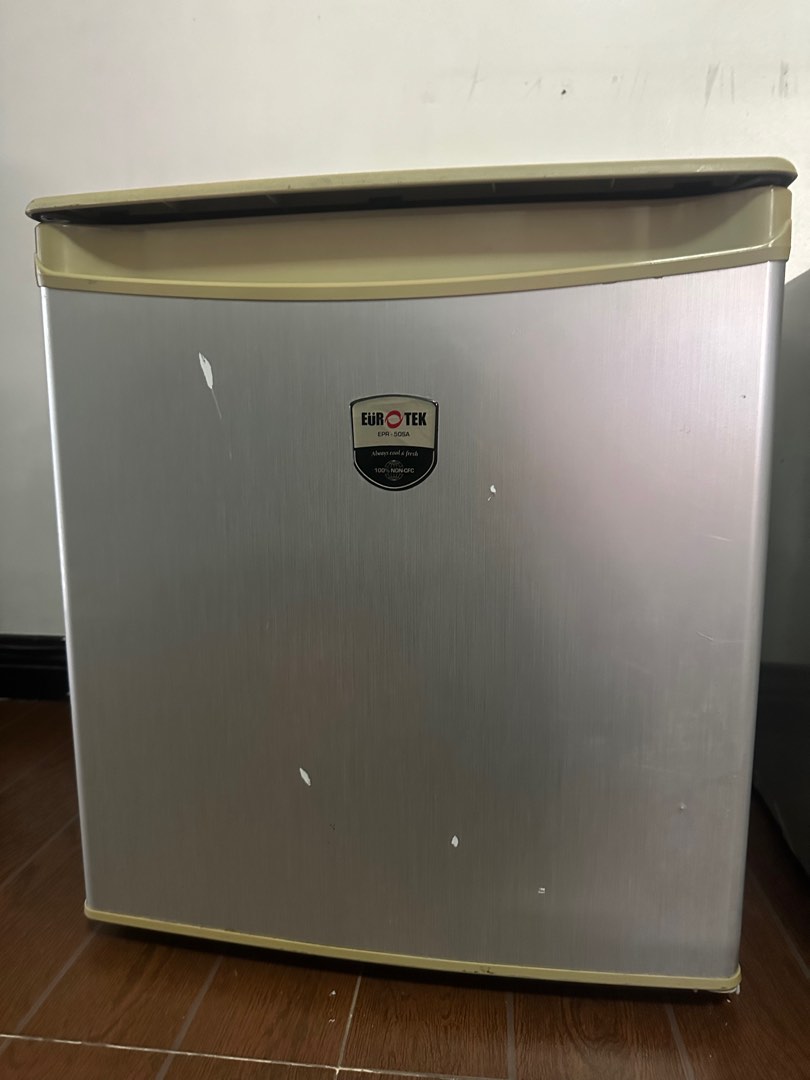 Eurotek Personal Ref, TV & Home Appliances, Kitchen Appliances ...