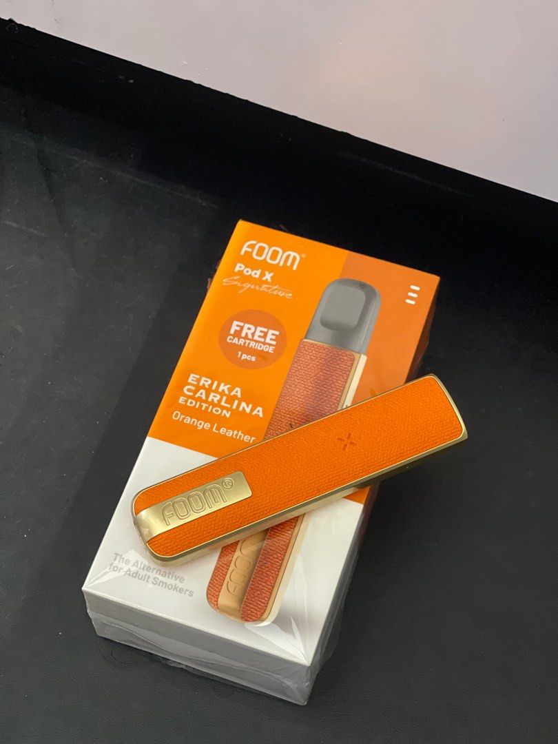 Foom Pod X Signature (Orange Leather, Barang Yang Dicari di Carousell