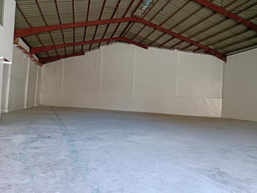 For Rent 1,300 Square Meters Warehouse near EDSA Caloocan, Property ...