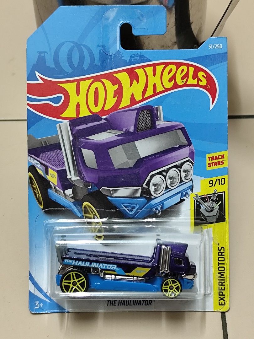 Hot Wheels The Haulinator HW Experimotors 2019 Towing Tow Truck ...