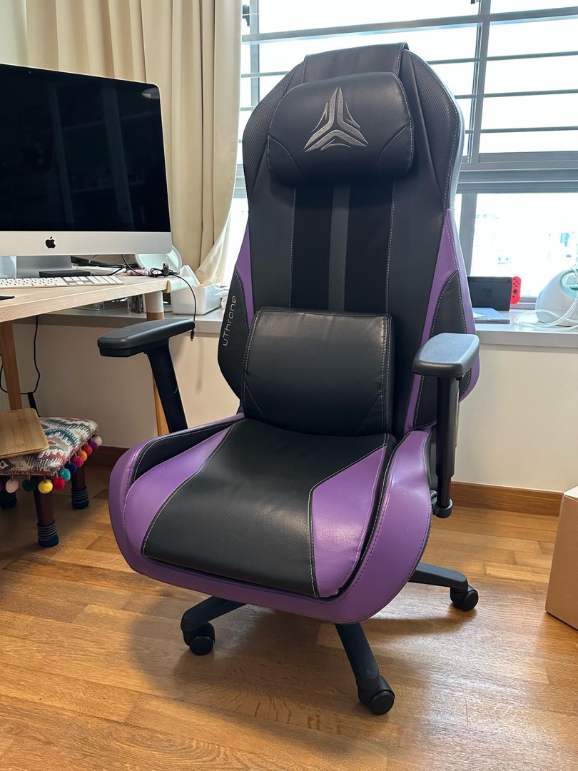 Osim uThrone gaming chair, Furniture & Home Living, Furniture, Chairs ...