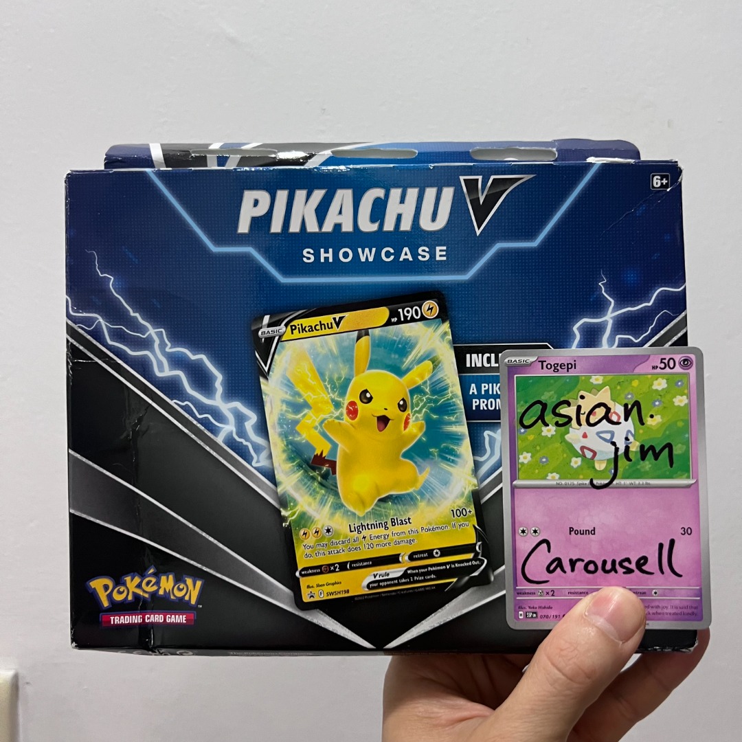 Pokemon TCG: Pikachu V Showcase Box, Hobbies & Toys, Collectibles ...