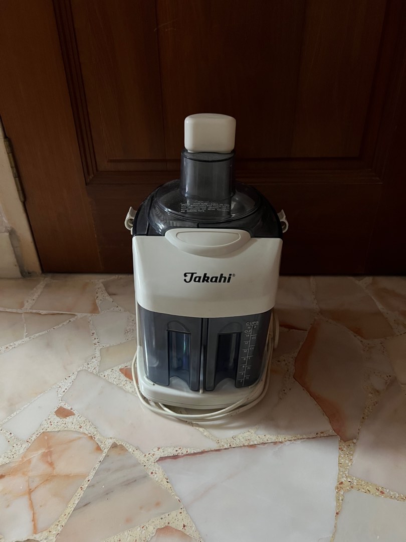 Takahi Juice Extractor Model :TJ3388, TV & Home Appliances, Kitchen ...