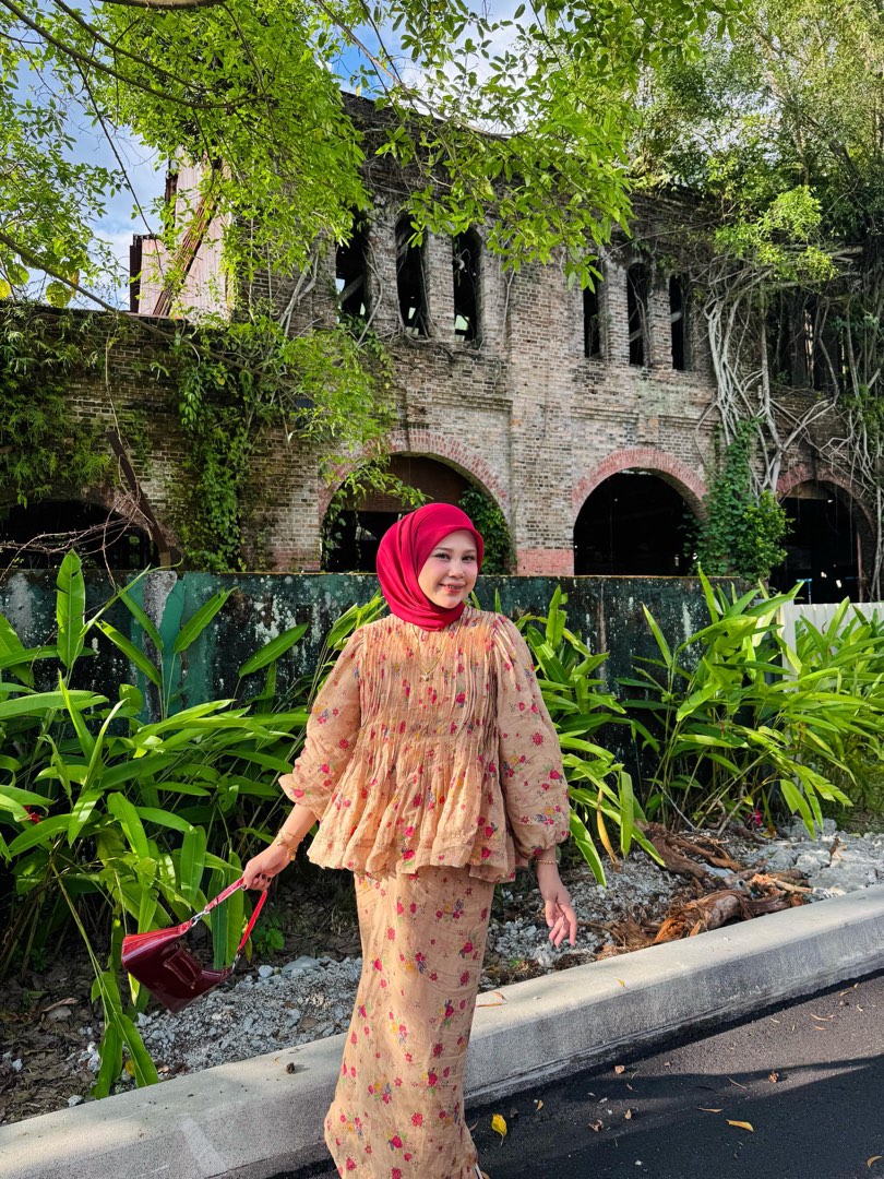 whimsigirl + Brik { sewa }, Women's Fashion, Muslimah Fashion, Baju ...