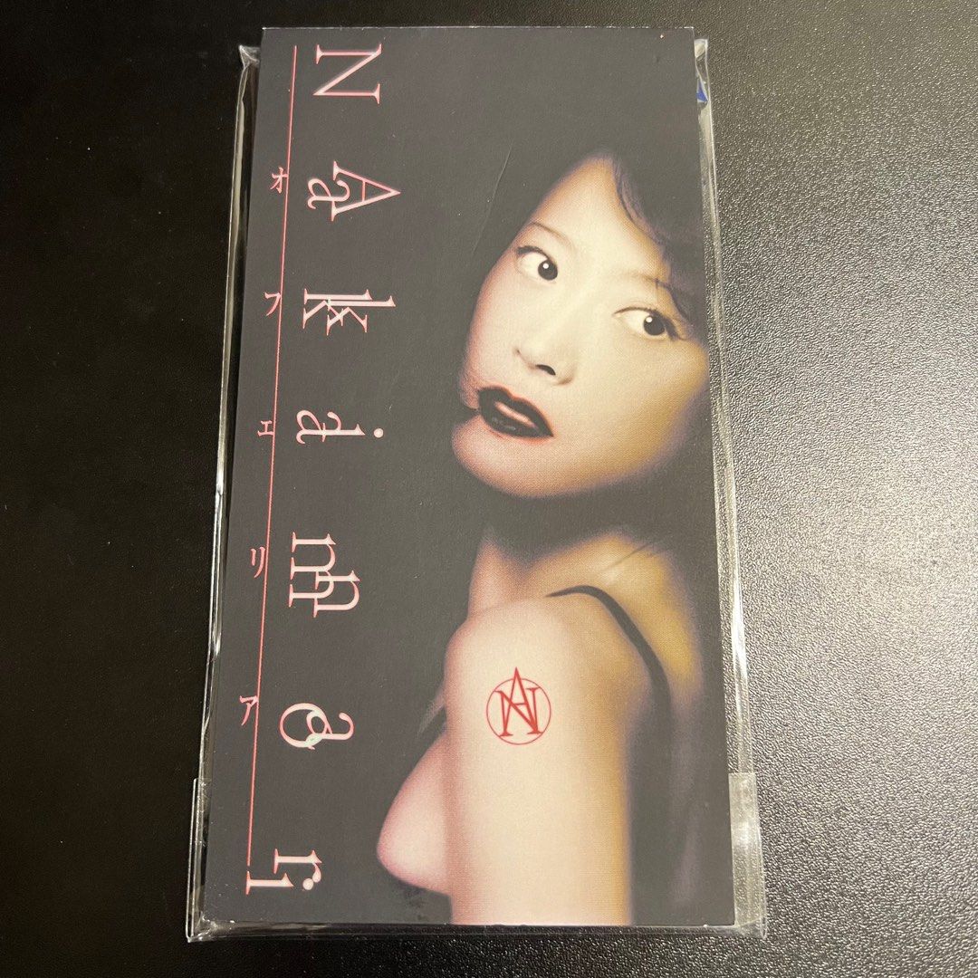 中森明菜 オフェリア 單曲 3吋 8cm CD Akina Nakamori 碟無刮, 書籍、休閒與玩具, 樂器、音樂相關, CD、DVD在旋轉拍賣