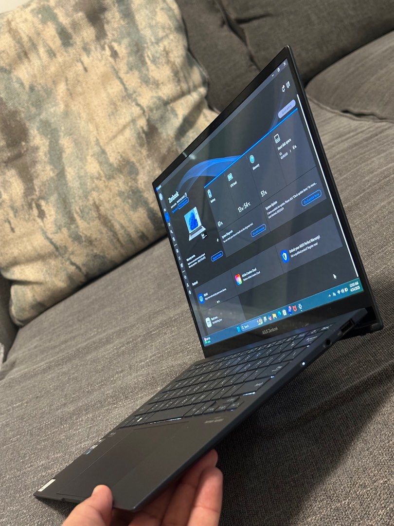 Asus Zenbook 13th gen Core i7 with 16gb and 1TB, Computers & Tech ...