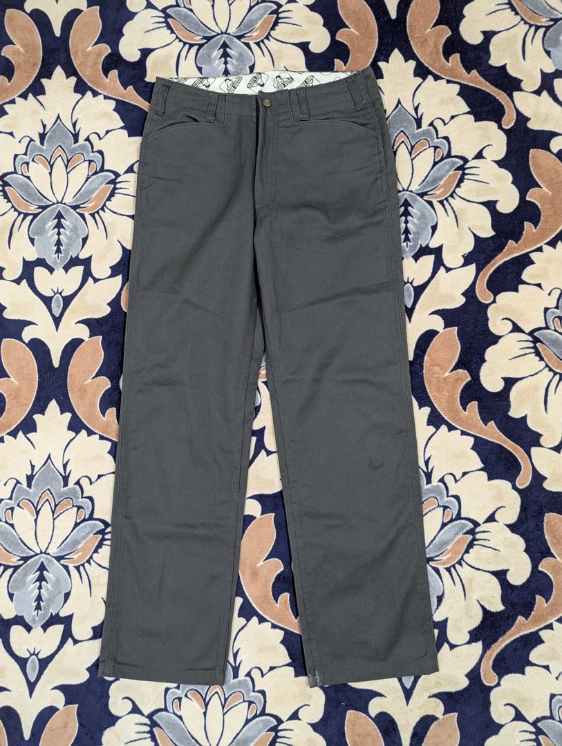 Ben Davis pants, Men's Fashion, Bottoms, Trousers on Carousell