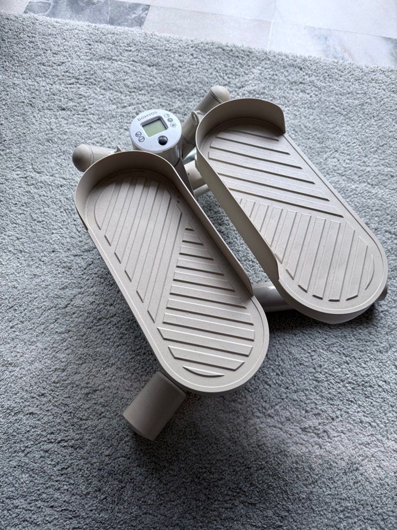 Decathlon MS500 Mini Stepper, Sports Equipment, Exercise & Fitness ...